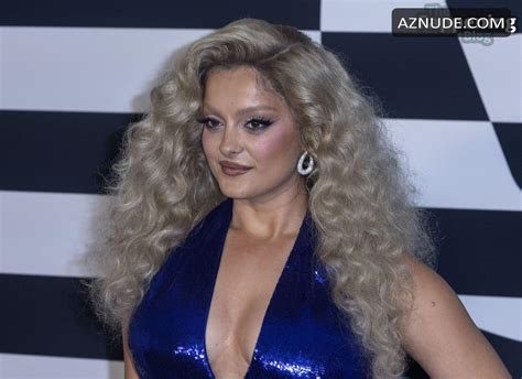 Bebe Rexha Sexy Shows Off Her Hot Cleavage At The Warner Music Group Pre Grammy Party In