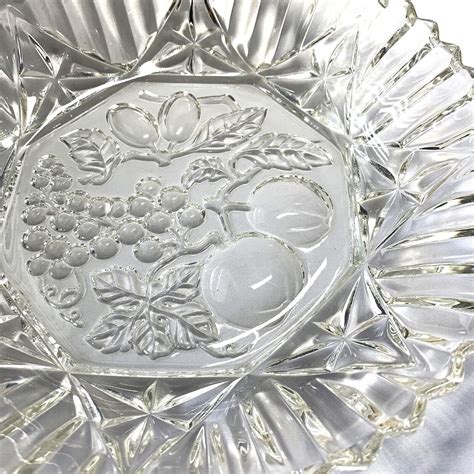 Federal Glass Pioneer Intaglio Fruit Pattern Serving Bowl 10 Vtg Cut
