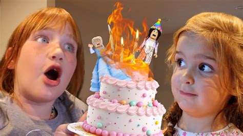Crazy Navey Birthday On Roblox Adley Is The Mom Dad Is A Spy