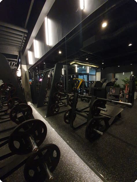 일산 소형 Pt피티샵 헬스장인테리어 휘트니스 클럽공사 완료 인테리어 디자인견적 중개플랫폼 헬스장 인테리어 3d 디자인 체육관