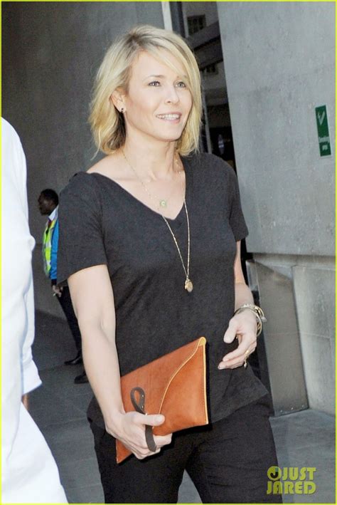 Chelsea Handler Watches Wimbledon With Maria Sharapova Photo 3149884