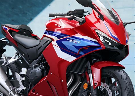 ホンダ新型「cbr400r」正式発表｜2024年モデルはトラコン＆tftメーター搭載、外観はさらにスポーティに！ カラーは2色 Webオートバイ