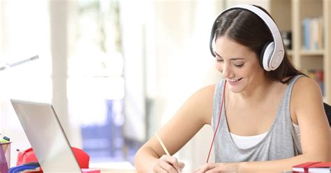 Top Tips For Summarize Spoken Text In PTE Listening