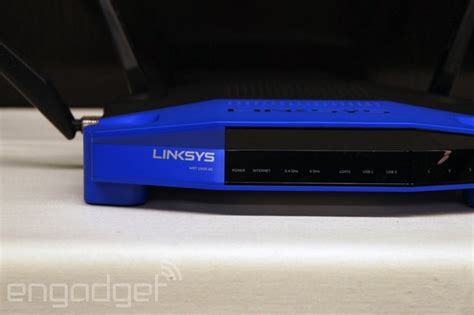 Linksys Brings Back Its Hackable Wrt Router Adds Dual Band Ac Wifi