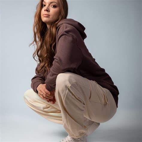 Ava Crown On Tidal
