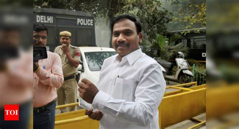2g Spectrum Celebrations In Court Complex As Raja Kanimozhi Acquitted