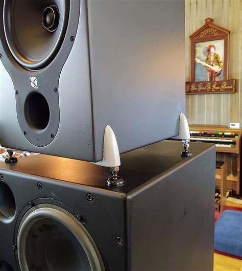 Speaker Spikes Focus Your Studio Sound With Spikes Reverb