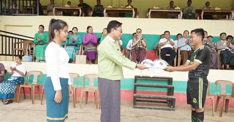 မာန်အောင်မြို့နယ်တွင် ရေလမ်းကြောင်း ခရီးသွားပြည်သူများအား Life Jackets အသက်ကယ်အင်္ကျီ စနစ်တကျဝတ