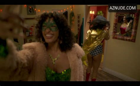 Julissa Calderon Sexy Scene In Gentefied Aznude