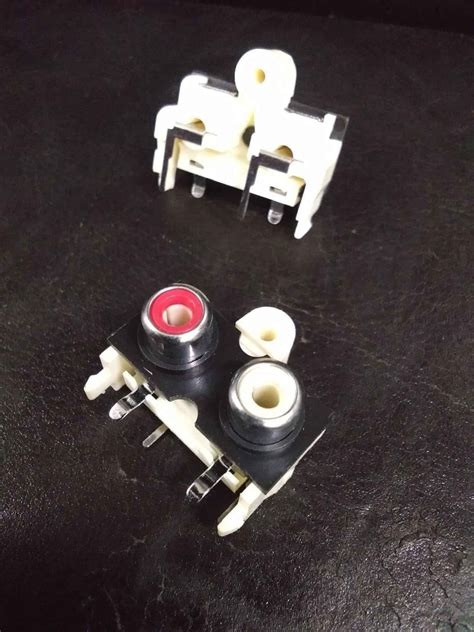 อินทิเกรตแอมป์ Jack Rca ติดแท่น แท็ปลำโพง 2p ตัวละ