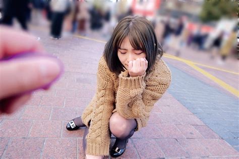 素人美少女とリモコンバイブお散歩 素人美少女とリモコンバイブお散歩 5 ーSBY区編ーもう我慢できません人混みの中ビクビク震えて