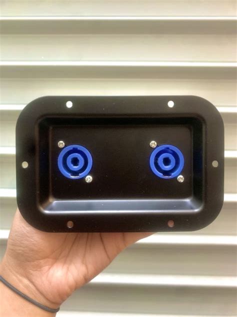 Plat Spikon Speaker Box Nput Output Bahan Besi Terpasang Socket Spikon Lazada Indonesia