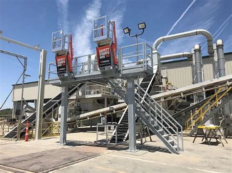 Access Platform For Debris Cleanout Saferack