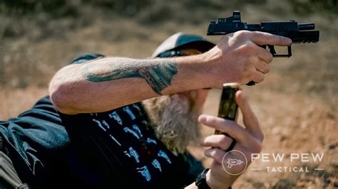 Beretta Apx A Review Best Optics Ready Full Size Mm Pew Pew Tactical