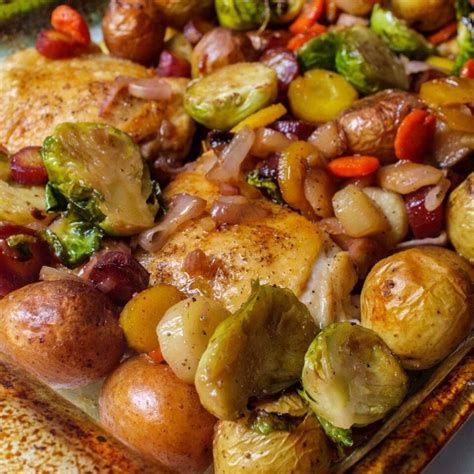 17 Best Chicken Thigh Casserole Recipes Everyone Will Love 🐔