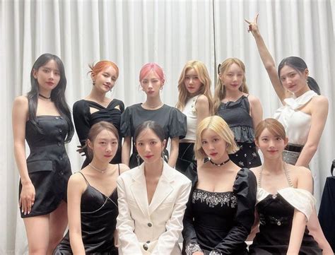 우주소녀💕 On Instagram “[ Wjsn] 💖 220705 우주소녀 Sequence 기자간담회 완료 💖 오늘의 우주복👭” Cosmic Girls Girl