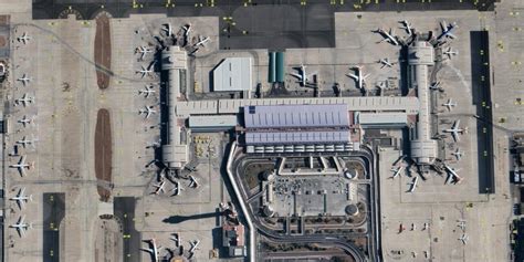 动态大卷积在遥感检测上杀疯了！！！large Selective Kernel Network For Remote Sensing Object Detection 知乎