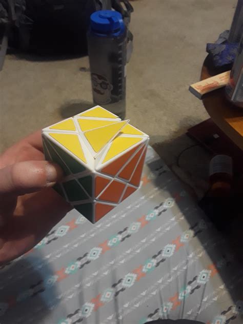 Axis Cube Trouble R Cubing