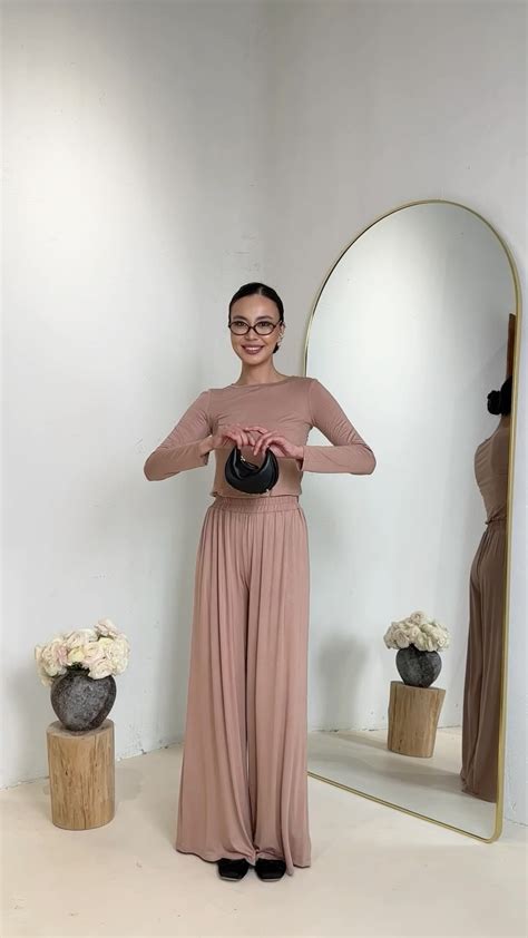 Женская одежда Астана Платье 16 500 Kzt S M черный голубой 🕒 Режим работы ежедневно с 10 00