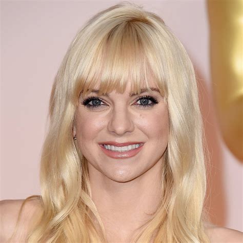 100 Anna Faris Wallpapers