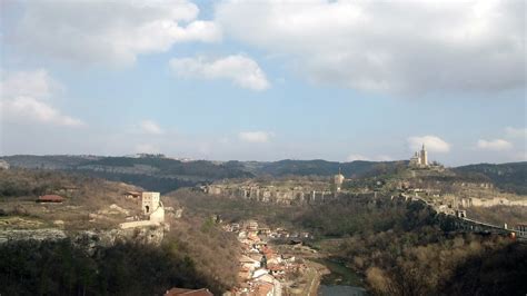 Партия Консервативна България Слави Трифонов се кани брутално да излъже избирателите си а и