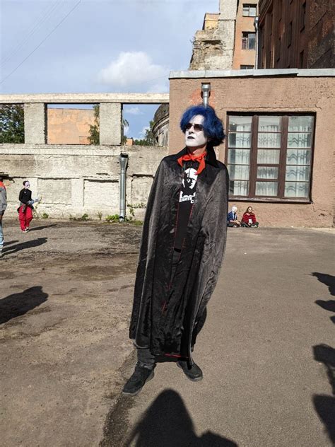 Создать мем костюм костюм для хэллоуина костюм на хэллоуин Картинки Meme