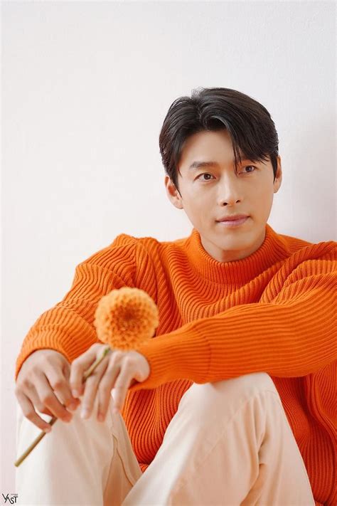 Pin Oleh Chadanuch Wangrungarun Di Hyun Bin