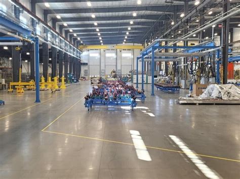 Uk Alstom To Service And Upgrade Class 222 Trains For Lumo Railway News