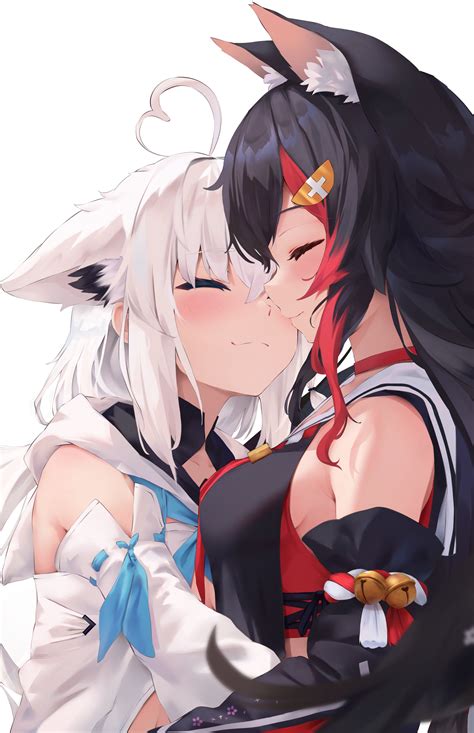 Shirakami Fubuki Ookami Mio Shirakami Fubuki And Ookami Mio