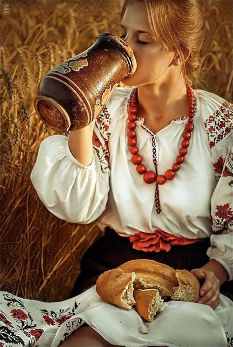 фотоприколы Фольклорный стиль Французские девушки Этнические наряды