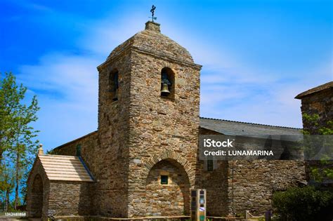 오 세브리로는 갈리시아에서 세인트 제임스의 방법으로 카미노 데 산티아고 0명에 대한 스톡 사진 및 기타 이미지 0명 Xacobeo 갈리시아 Istock