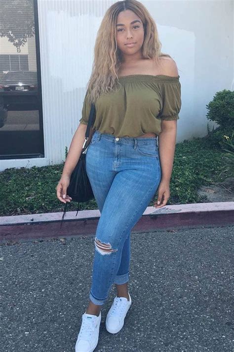 Download Blonde Chubby Teen Wallpaper