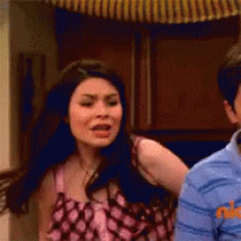 Icarly Miranda  Icarly Miranda Cosgrove Scopri E Condividi 