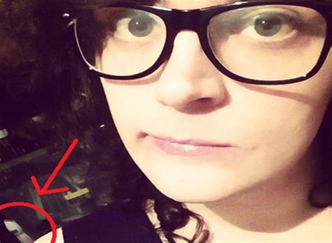 Girls Who Forgot To Hide Their Sex Toys Before Taking Selfies Facepalm Gallery EBaum S World