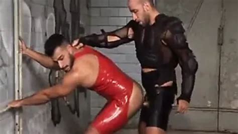Schwul Latex Porno Videos Von Xhamster