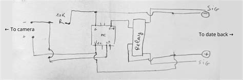 Using Camera Flash Sync Output With A Pic Microcontroller Help Wanted