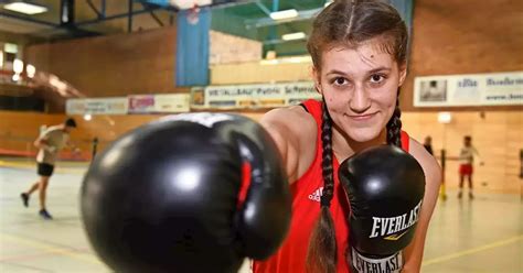 Nachwuchs Boxerin Seit Fünf Jahren Steigt Sie Schon In Den Ring