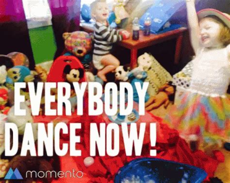 Girl Everybody Dance Now Girl Everybody Dance Now Yay Temukan Bagikan