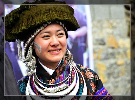 贞丰苗族服装图片 苗族服装图片 大山谷图库
