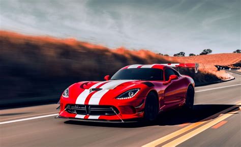 Racing Stripes History Meaning And Iconic Cars In The Garage With