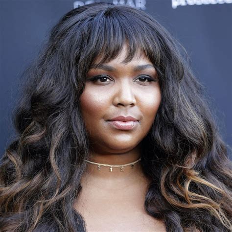 Long Curly Hairstyles With Bangs