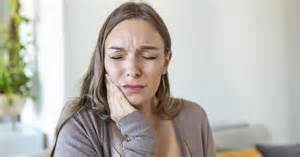 Oral Warning Three Symptoms That May Indicate A Serious Vitamin