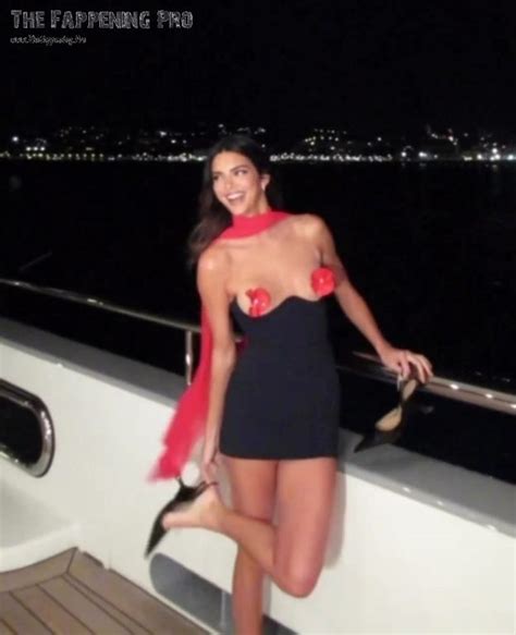 Kendall Jenner Hot In Naked Dress Photos Gif The Fappening