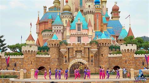 香港迪士尼樂園 15週年「奇妙快閃派對」（城堡舞台版） Disney Magical Kingdom Blog