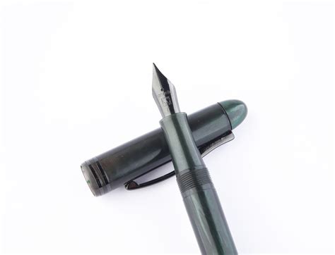 Desire Noir Dark Emerald Pearl Kanwrite