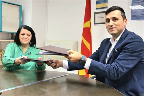 УПРАВАТА ЗА ЈАВНИ ПРИХОДИ И ДРЖАВНИОТ ЗАВОД ЗА СТАТИСТИКА ПОТПИШАА ДОГОВОР ЗА MeЃУСЕБНА