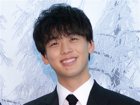 『テセウスの船』竹内涼真、“チビ心”との2ショットに「似てる」「そっくり」の声 ／2020年3月13日 写真 エンタメ ニュース