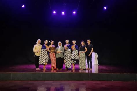Ambil Hati Juri Tim Tari Dan Vocal Solo Putra Ut Surakarta Melaju Ke Babak Final Disporseni