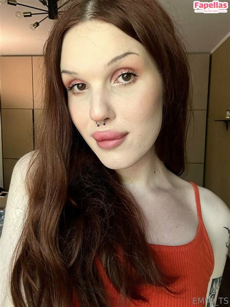 Emmii T Aka Emmii Ts Nude Leaks Onlyfans Fapellas