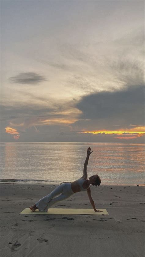 Pin By Came On Miami Sum24 Yoga Photoshoot Yoga Aesthetic Beach Yoga